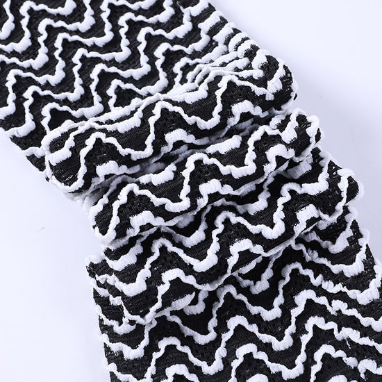 Elegant Chevron Pattern Slim Fit Pants – Outfit Lander